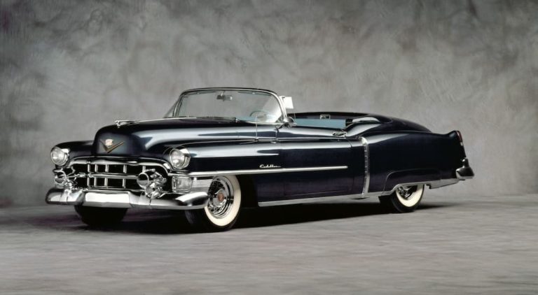 5 Classic Luxury Cars You Have to Test Drive