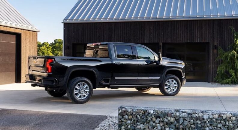 Chevy Redefines “Heavy Duty” With Silverado 3500 HD Packages