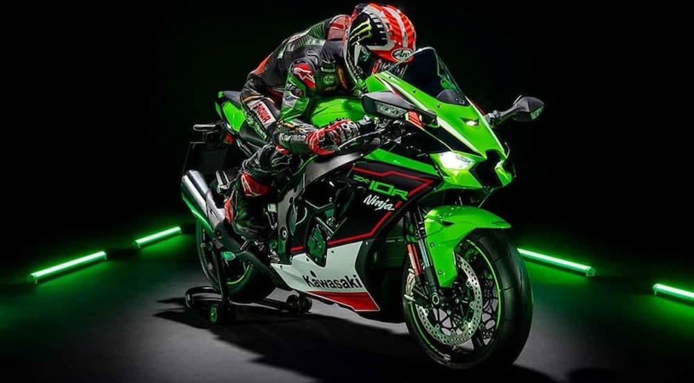 Embracing Two-Wheeled Power: Four Japanese Liter Bikes That Ride On